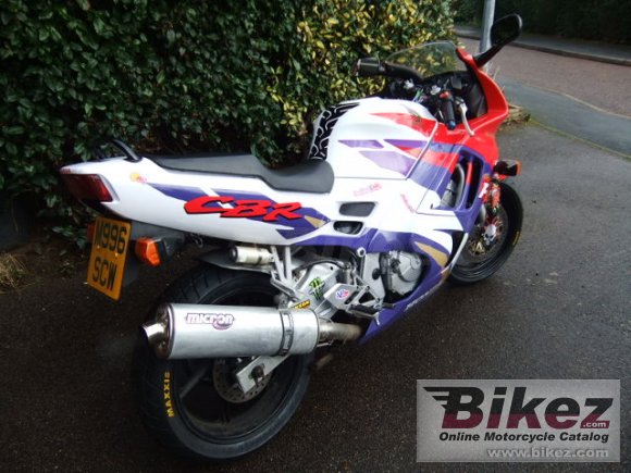 Honda CBR 600 F3 gallery